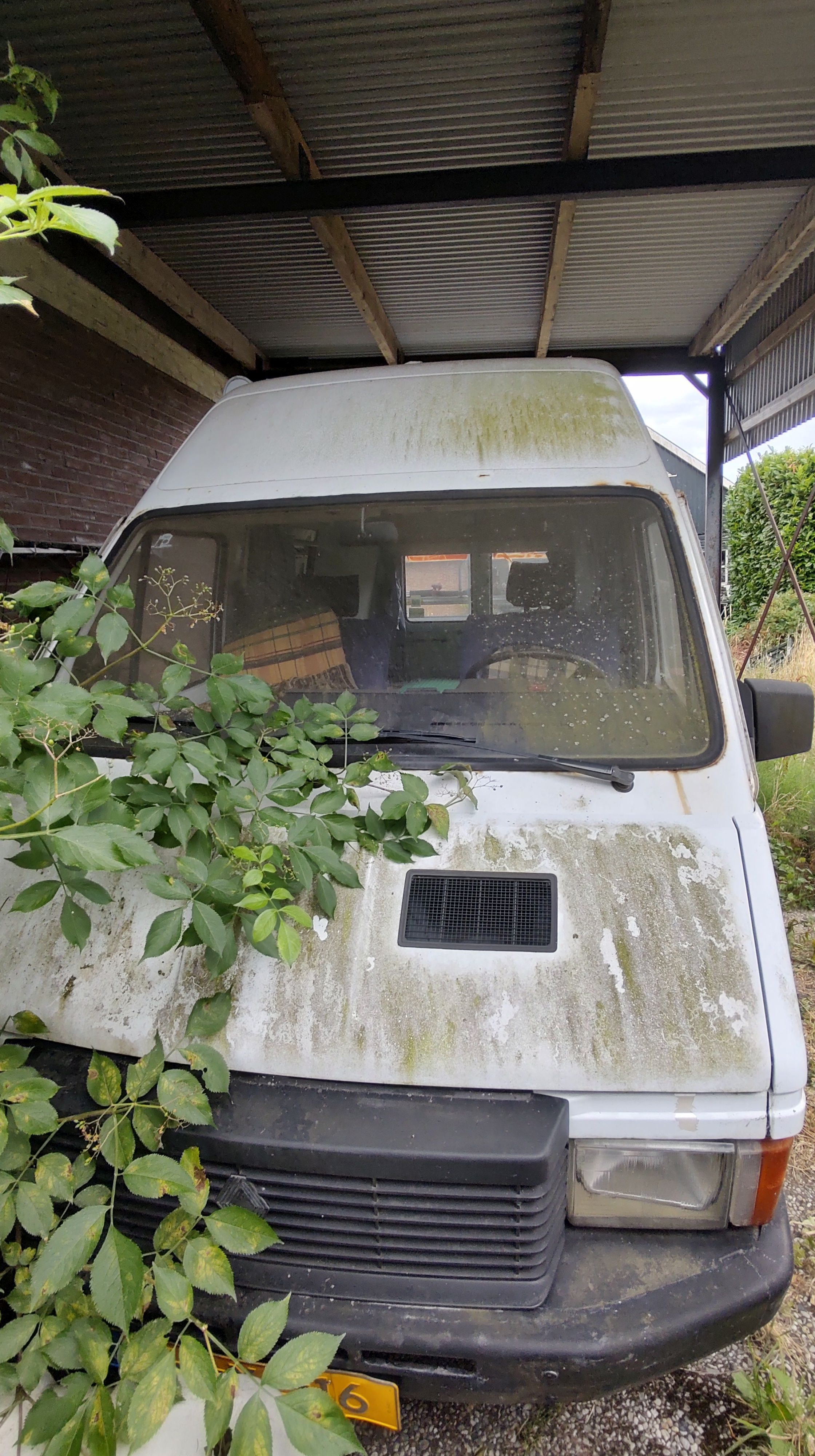 Schuurvondst: Renault Trafic T423 kampeerauto - Campers - NKC Forum